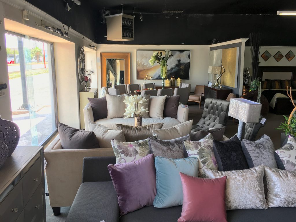 Quienes Somos – Galerías Delsa Muebles
